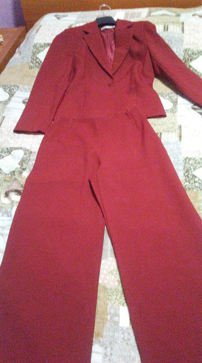 COMPLETO GIACCA E PANTALONE BORDEAUX