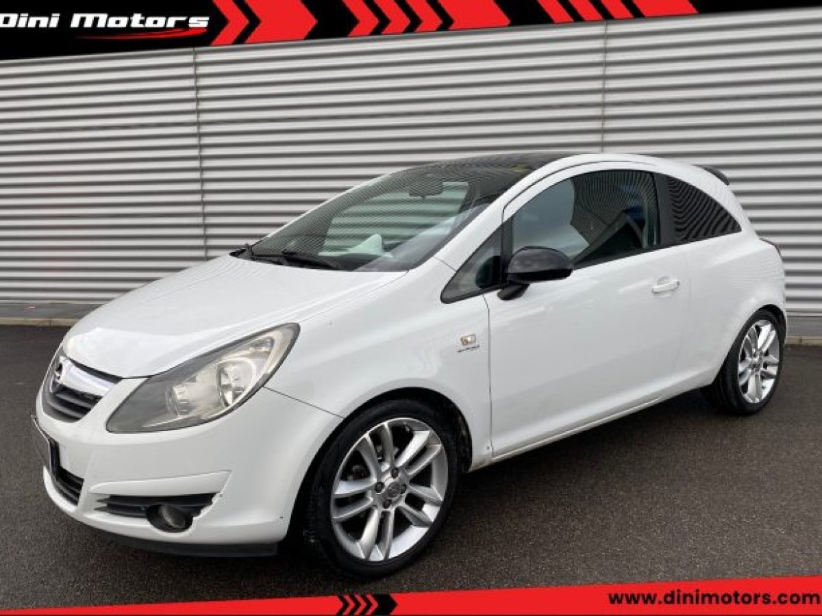 OPEL Corsa 4ª serie Corsa 1.4 16V 3 porte Sport