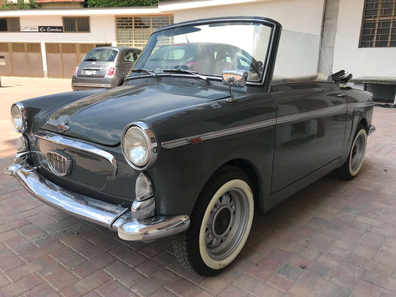 Autobianchi BIANCHINA  *** CABRIOLET - PELLE  ***