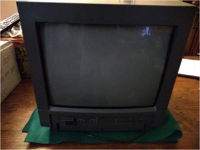 TELEVISORI PHILIPS ANNI `90 OTTIME CONDIZIONI - FIRENZE