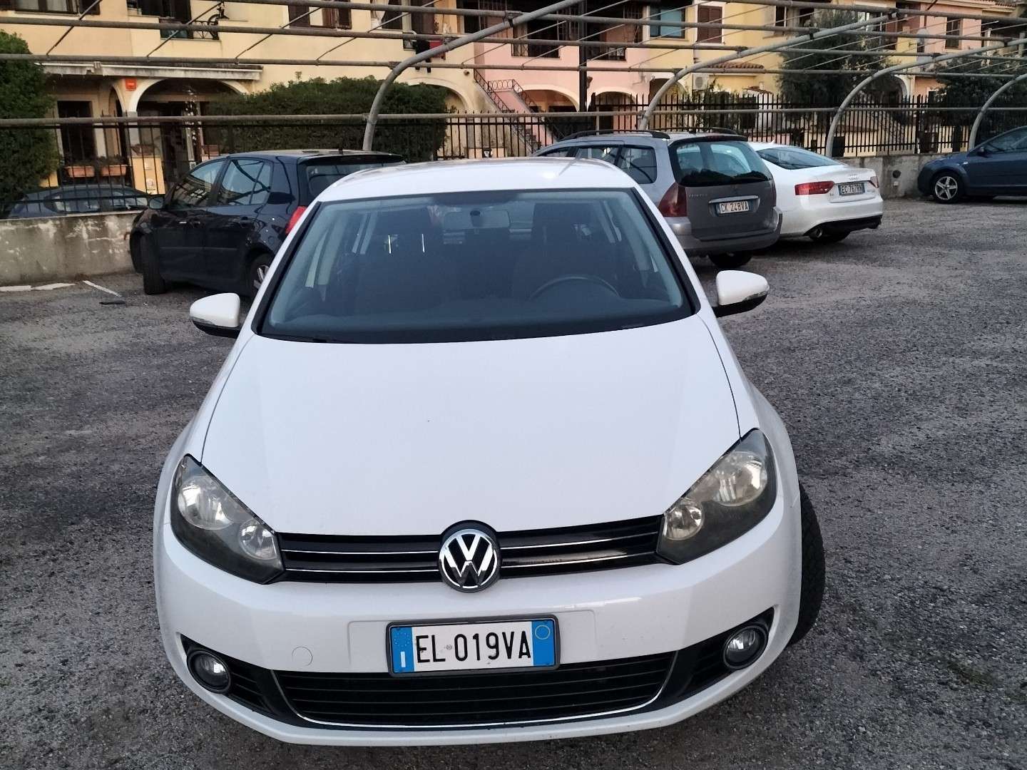 Volkswagen Golf5p 1.6 higline