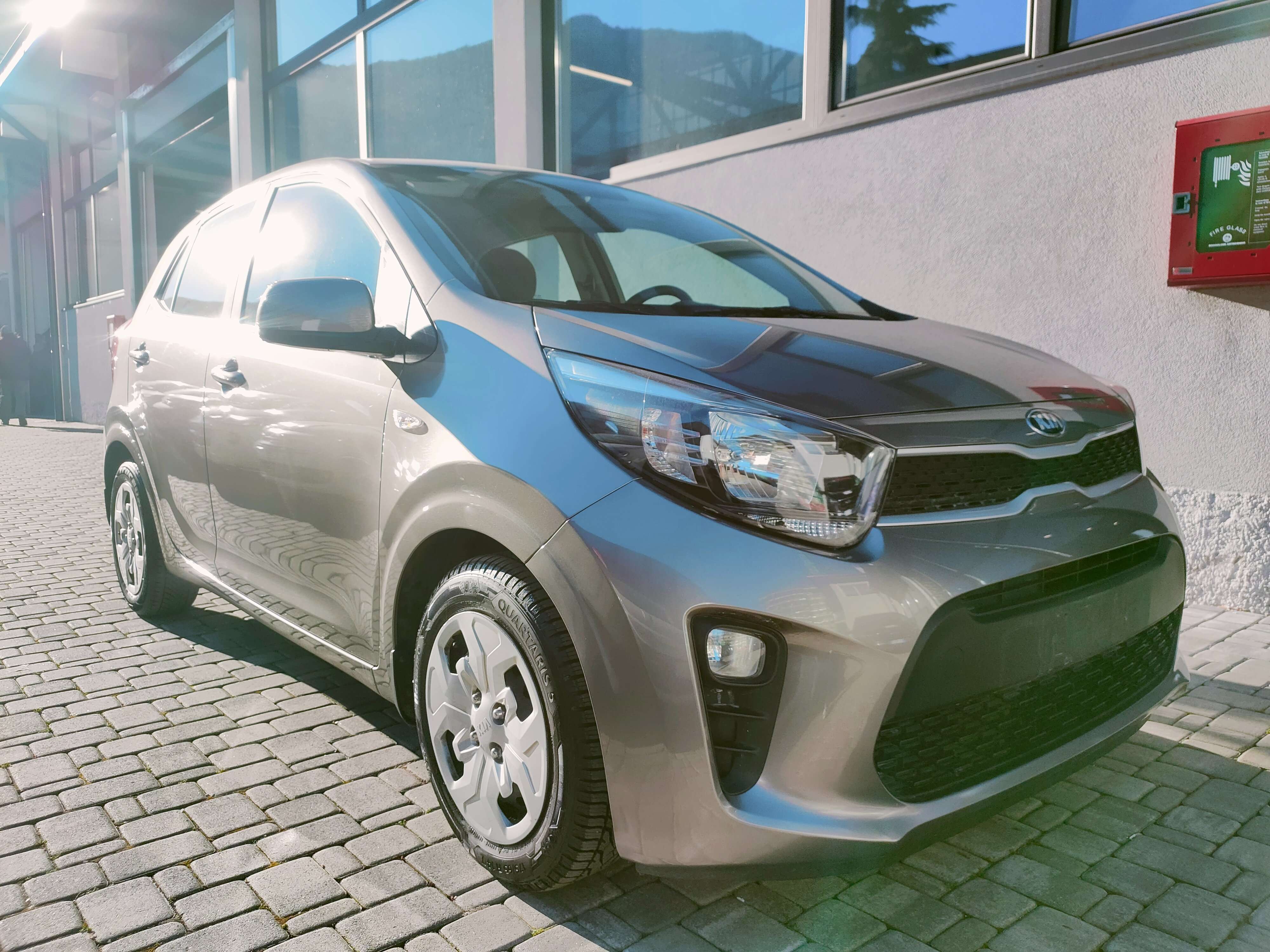 Kia Picanto1.0 12V 5 porte Urban