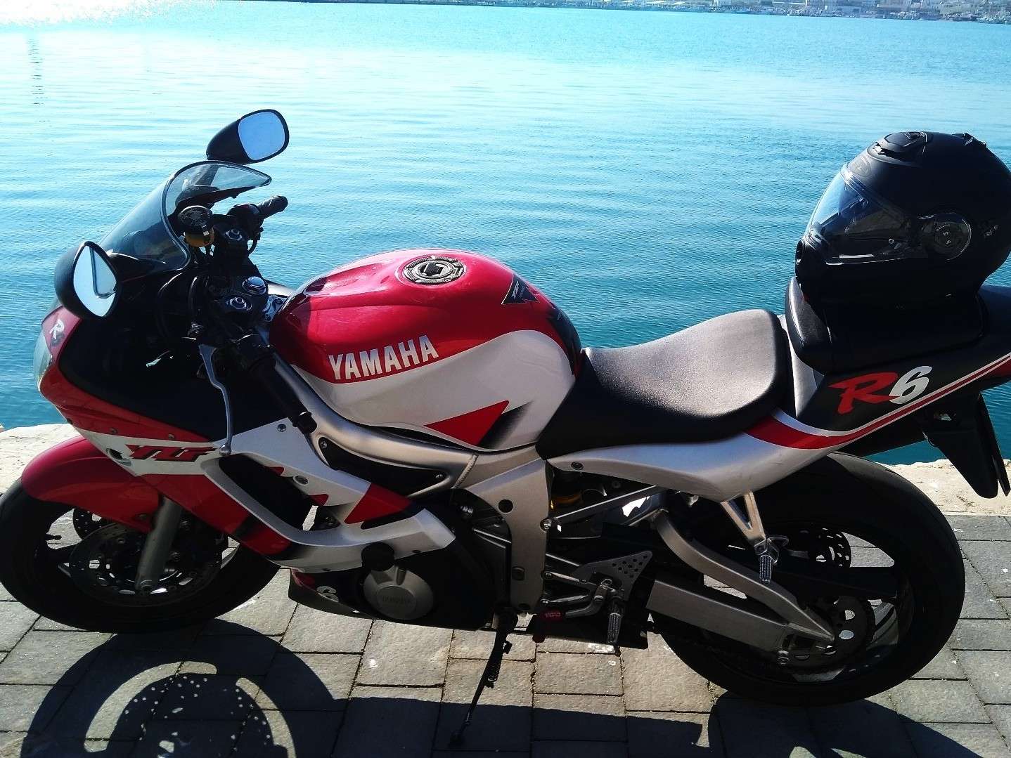 Yamaha YZF 600