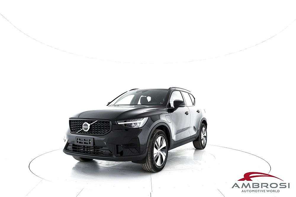 Volvo XC40T5 Recharge Plug-in hybrid automatico Plus Dark