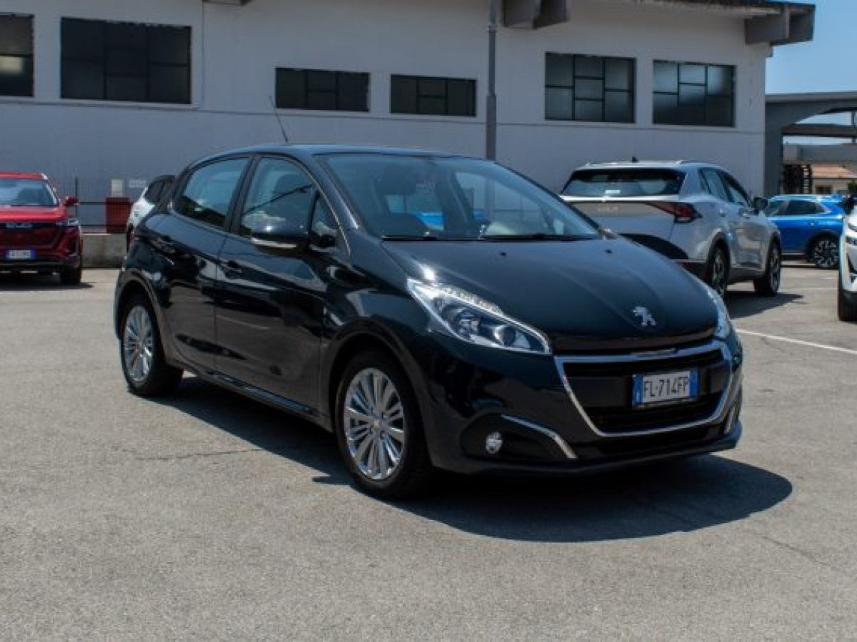 PEUGEOT 208 PureTech 82 5p. GPL Allure