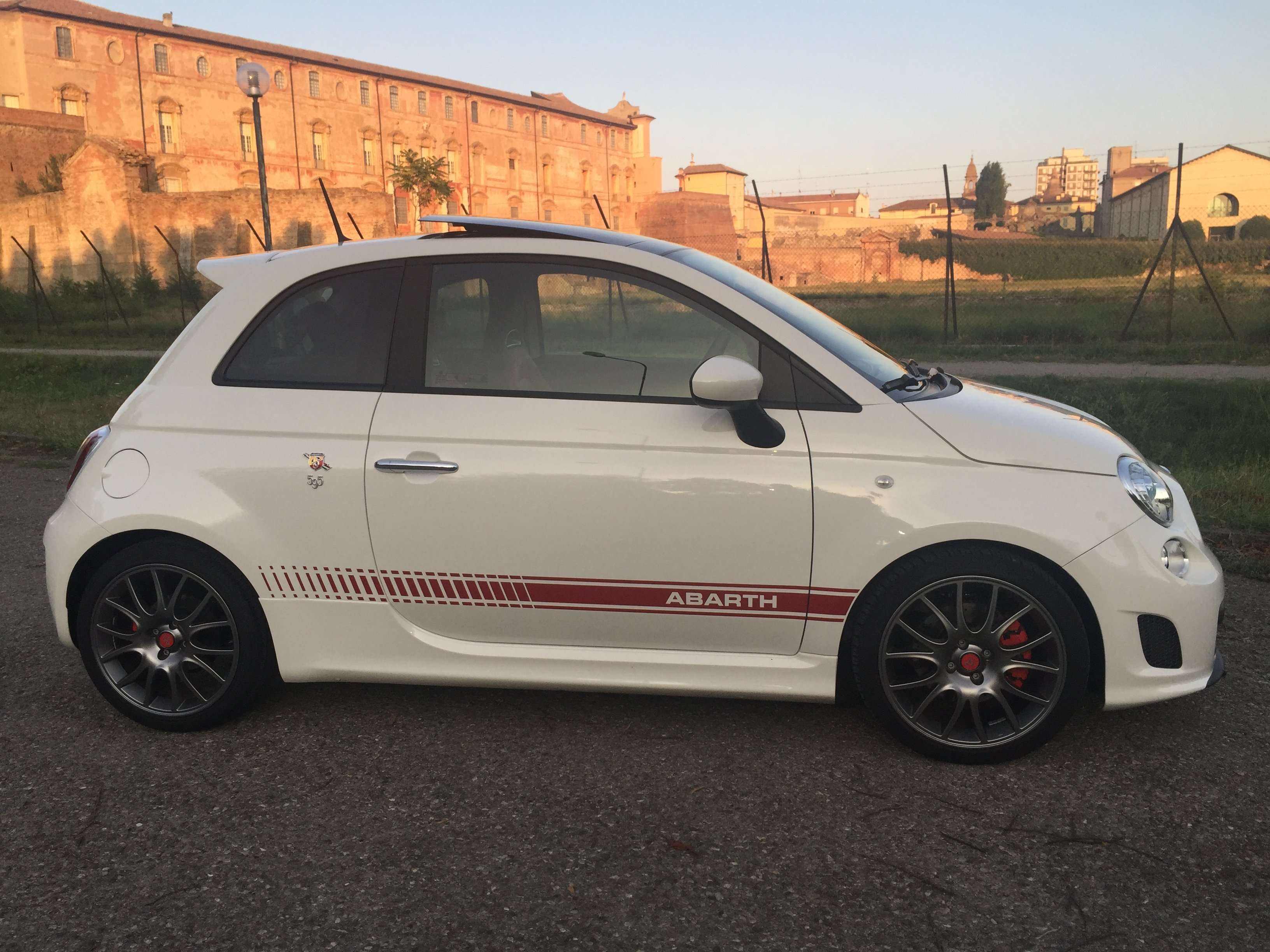 Abarth 5951.4 t-jet Turismo 165cv