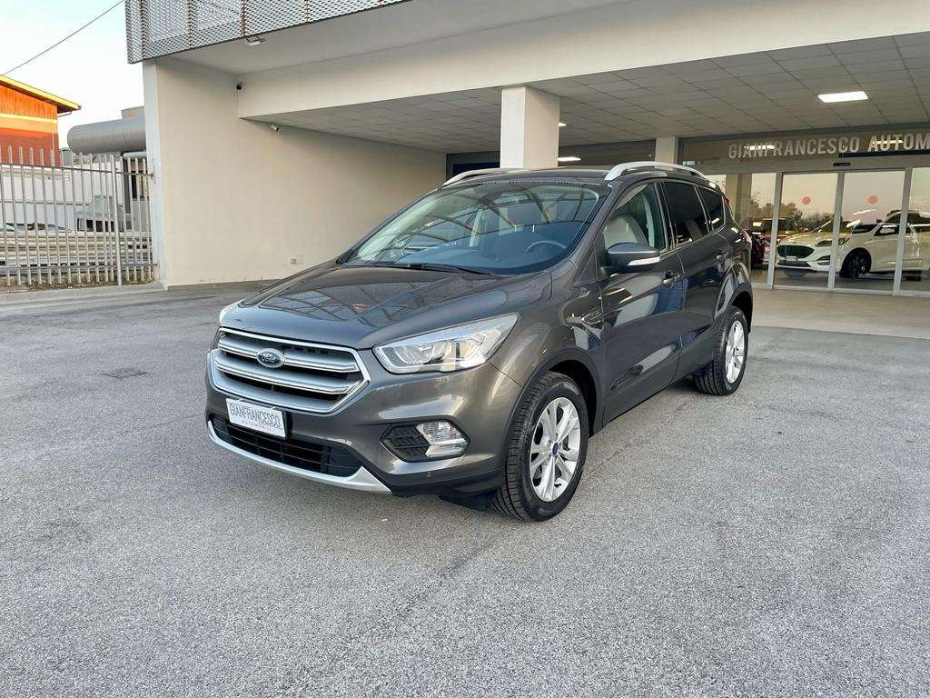 Ford Kuga1.5 TDCi 120cv Titanium Powershift