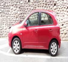 Nissan Micra 1.2 benzina euro 5 bassi consumi