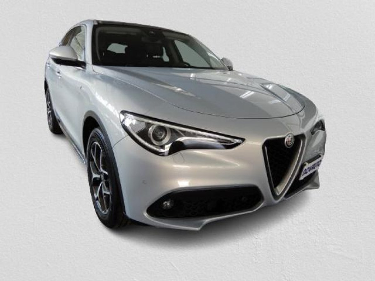 ALFA ROMEO Stelvio Stelvio 2.2 Turbodiesel 210 CV AT8 Q4 Ti