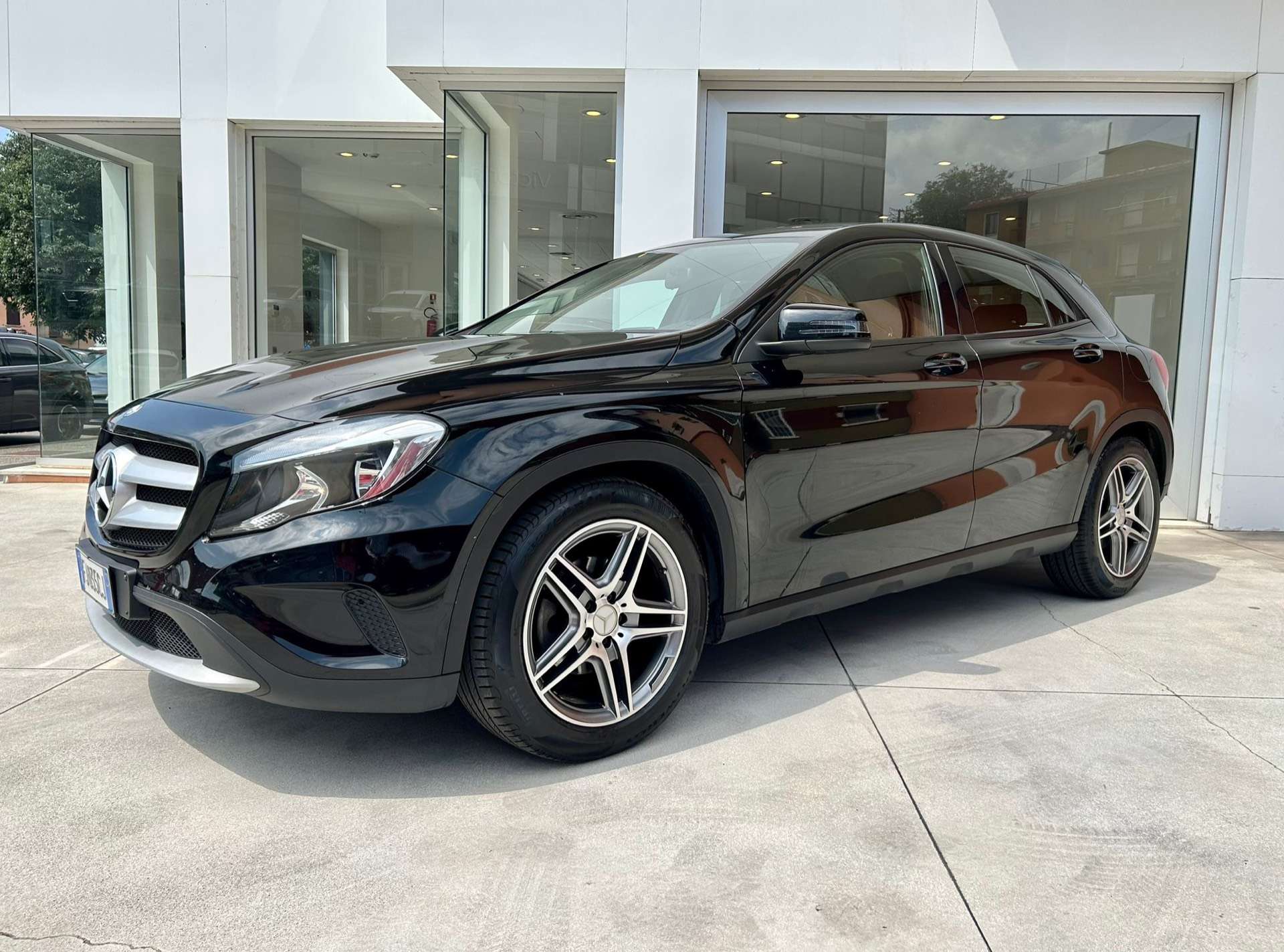 Mercedes-Benz GLA 180CDI SPORT C.MANUALE FULL LED NAVI RETROCAMERA