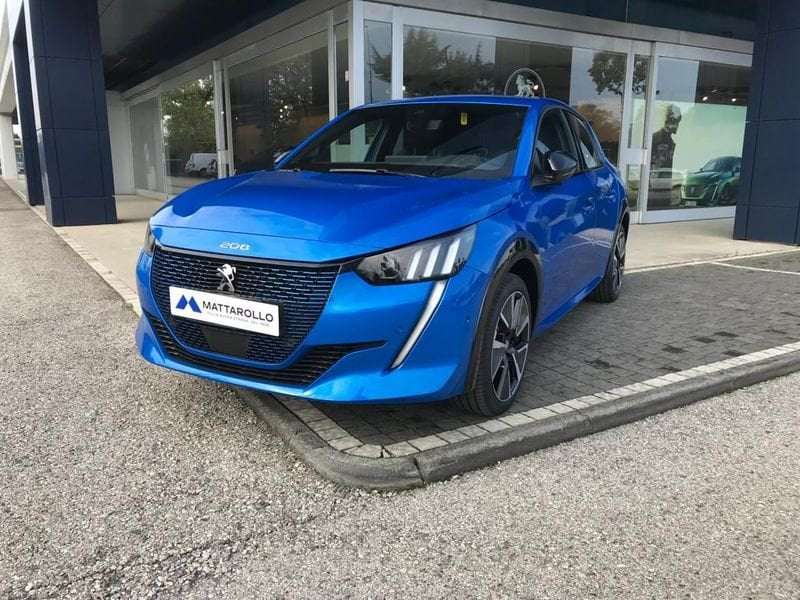 Peugeot 208motore elettrico 136 CV 5 porte GT