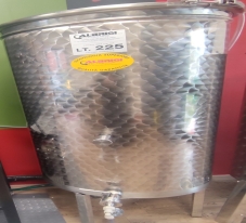 Tank - serbatoi in acciaio inox 225 LT 