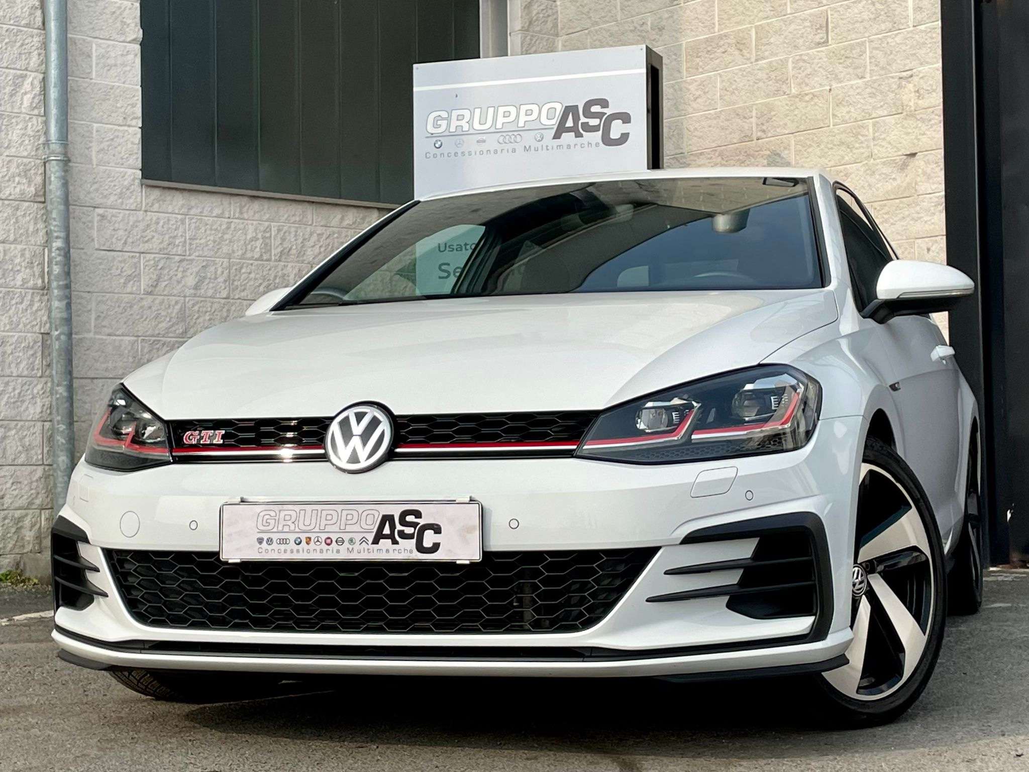 Volkswagen Golf GTI3p 2.0 tsi Performance 245cv