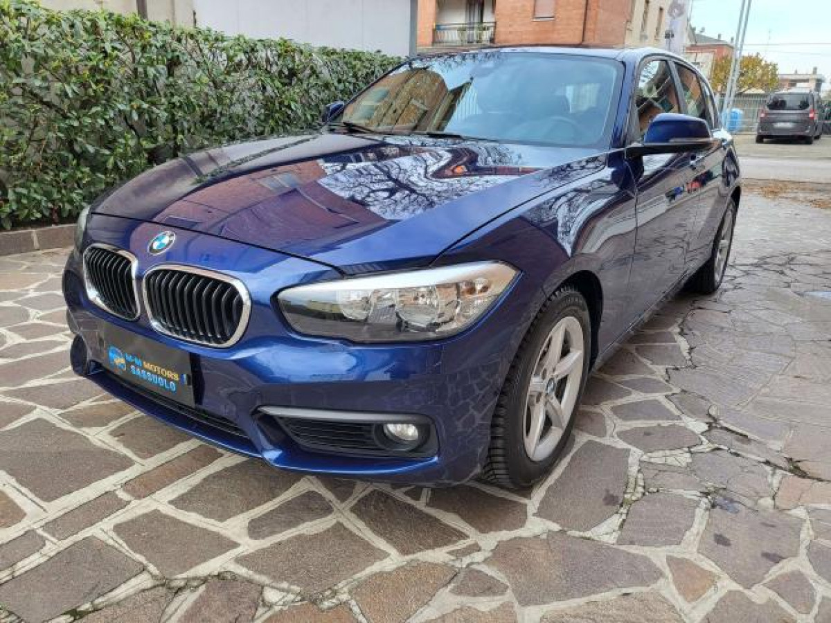 BMW Serie 1 (E87) 116i cat 5 porte Eletta