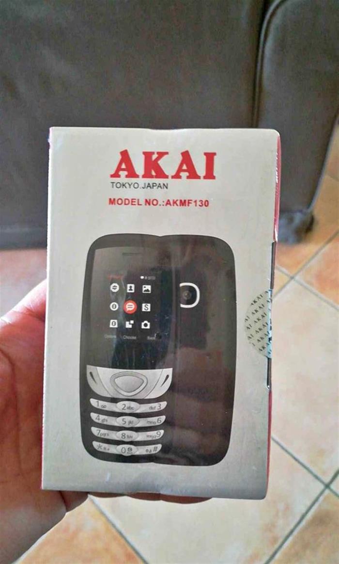 CELLULARE AKAI NUOVO