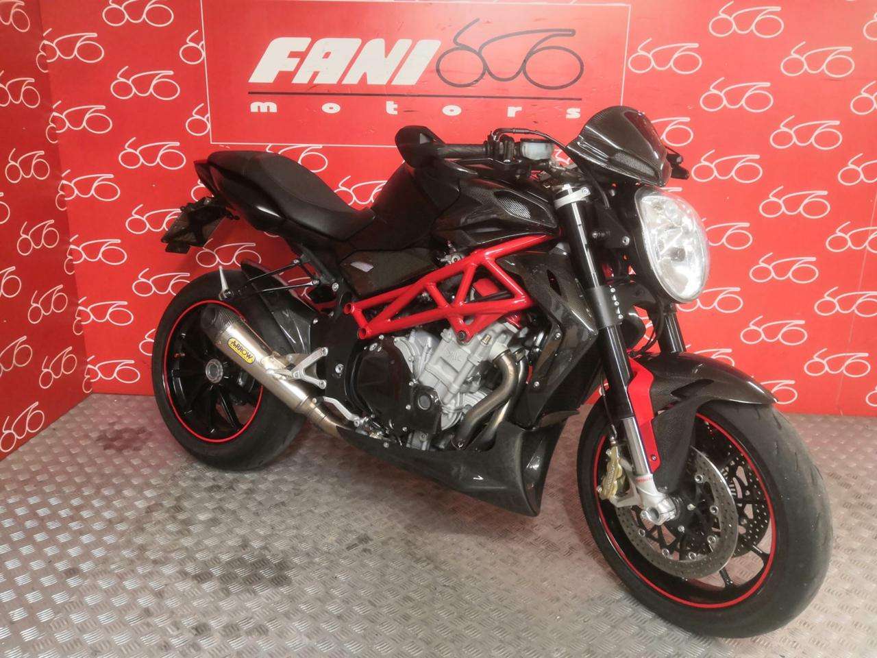 MV Agusta Brutale 1090 R R