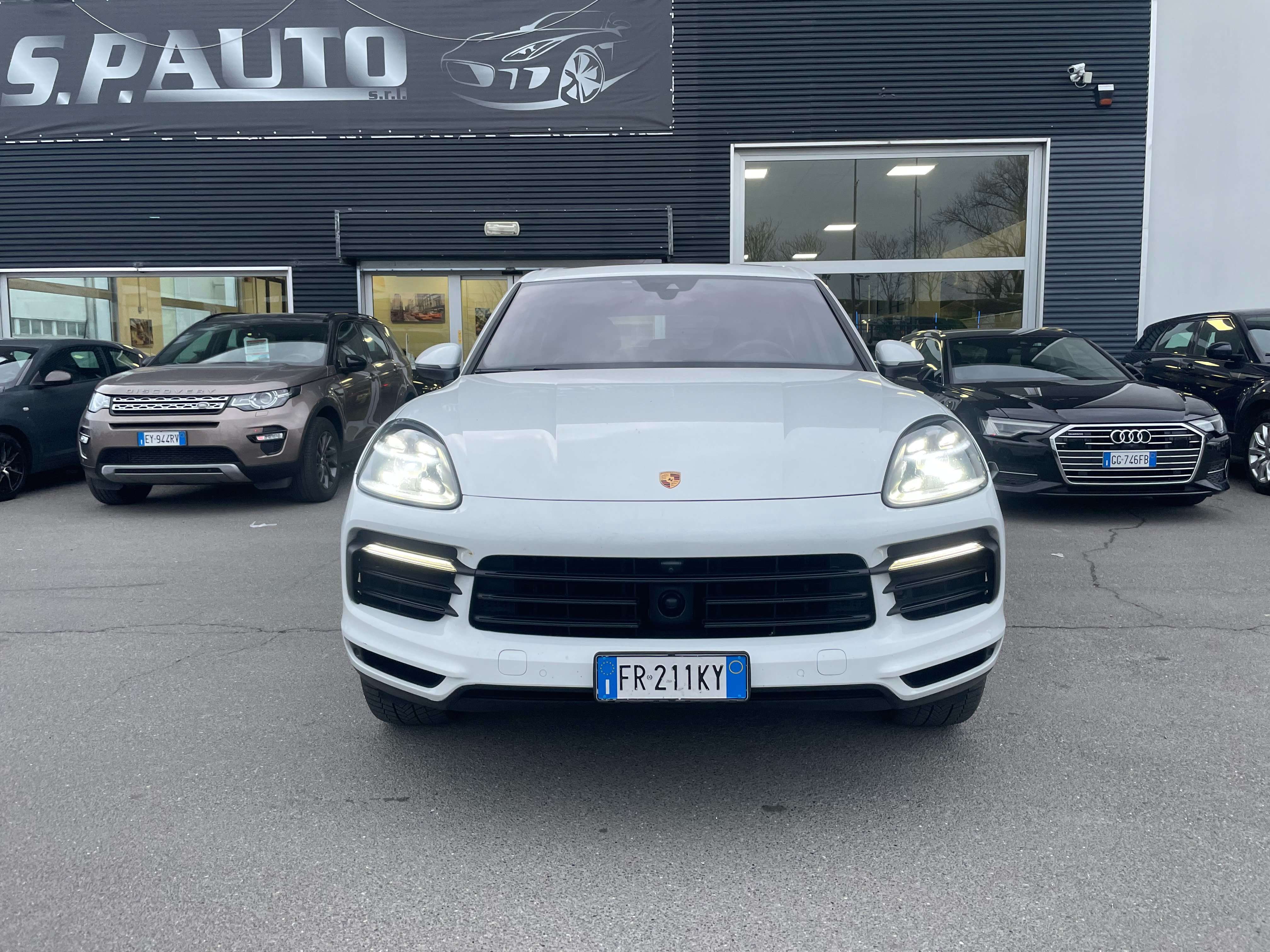 Porsche CayenneCayenne 3.0 e-hybrid tiptronic