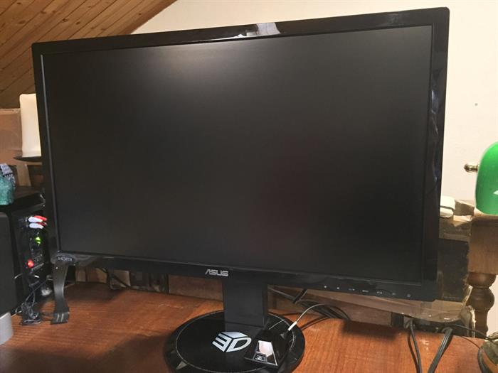 MONITOR ASUS VG278 3D