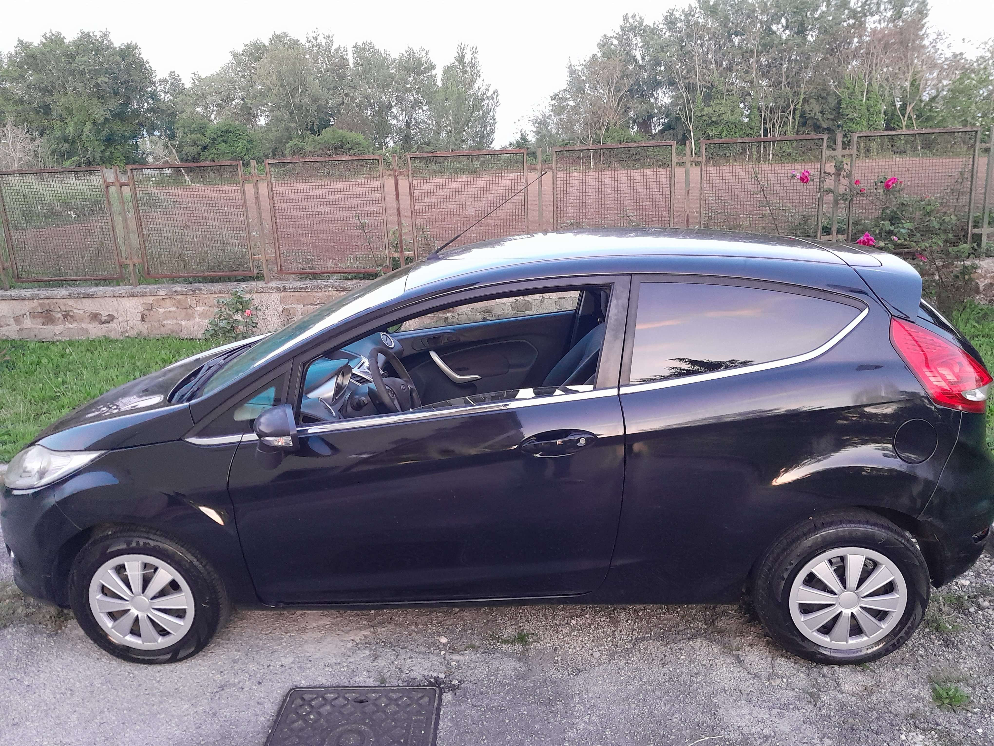 Ford FiestaFiesta 3p 1.4 16v Titanium Gpl