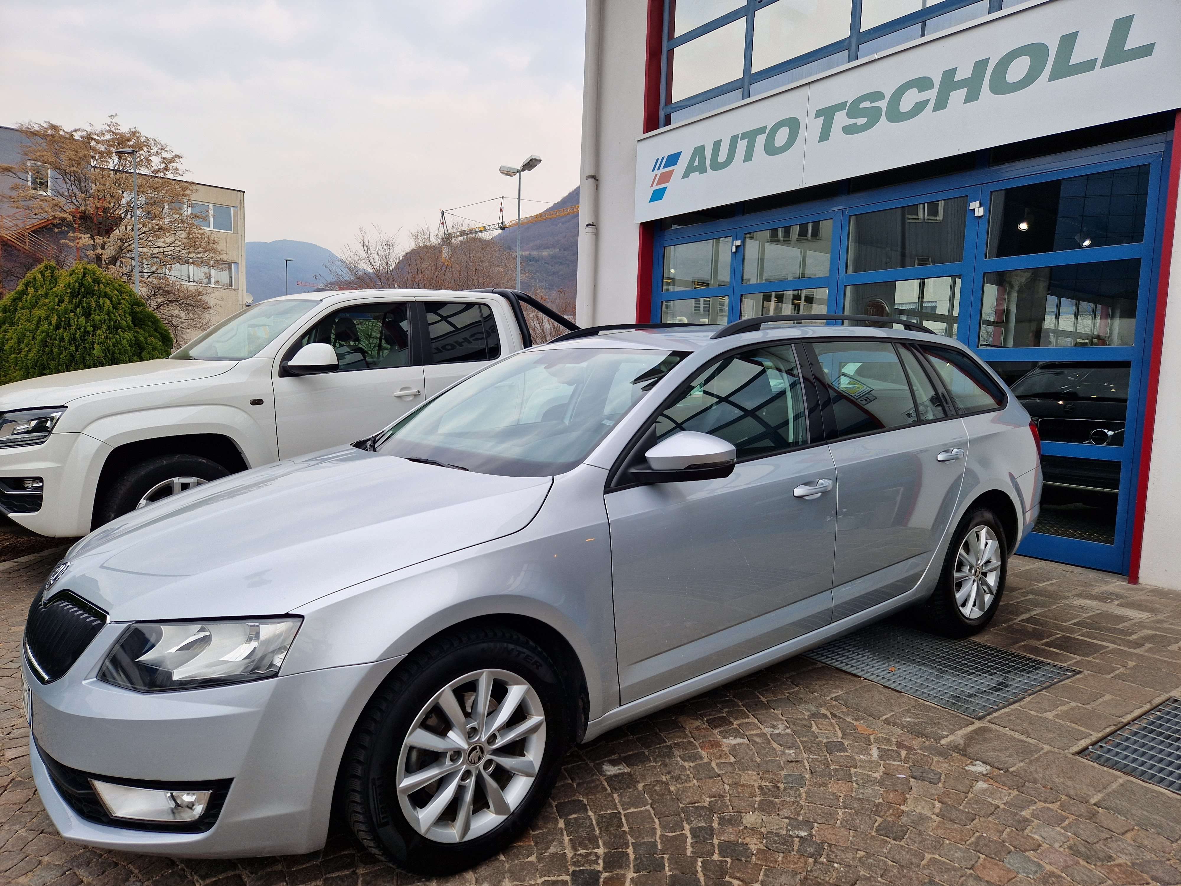 Skoda OctaviaComb. 1.6 TDI 105Cv Green tec 4x4 Ambition 16" E5