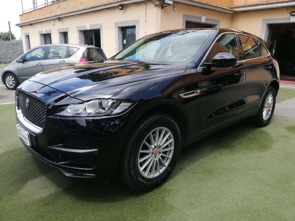 Jaguar F-Pace2.0 D 180 CV AWD aut. Prestige