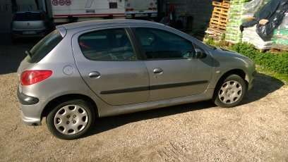 Peugeot 20614 16 v