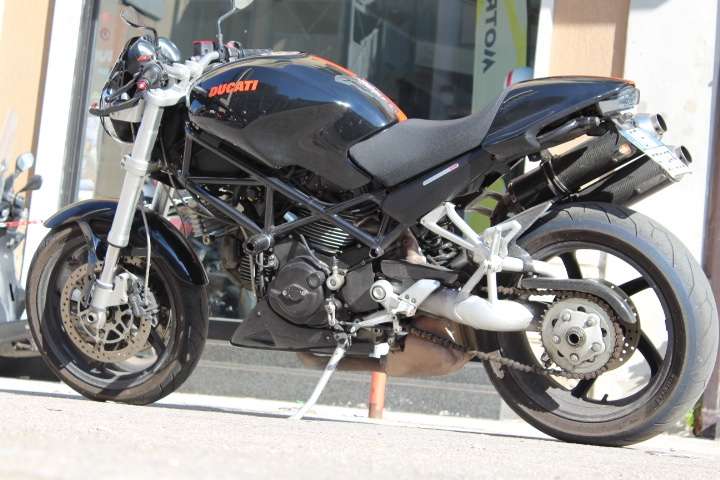 Ducati Monster S2R