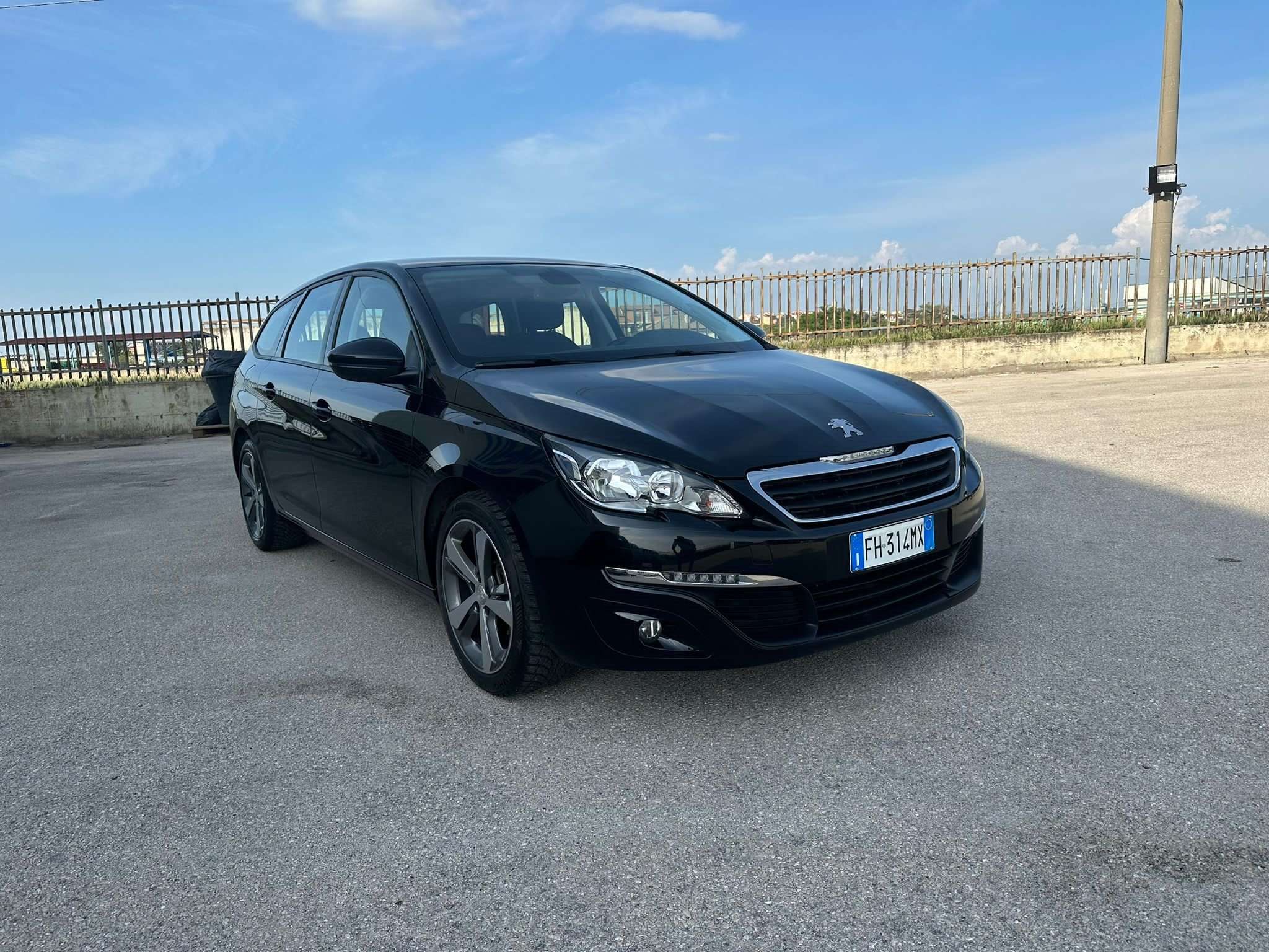 Peugeot 308308 SW 1.6 bluehdi GT Line s