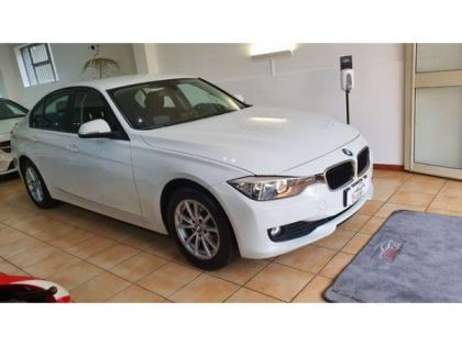 BMW 318 Serie 3 (F30/F31) Luxury