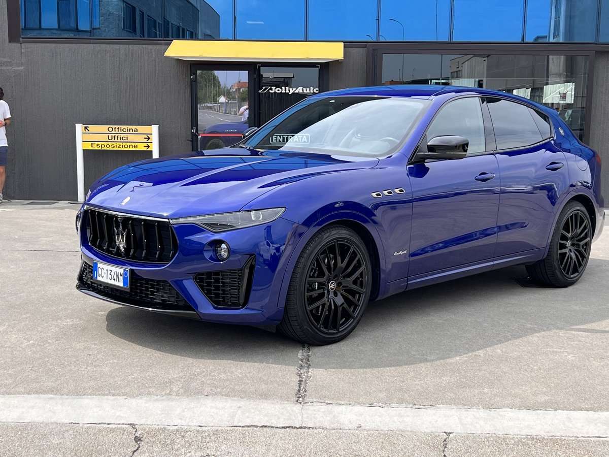 Maserati Levante3.0 V6 S Gransport 430cv Auto Tetto Apr. Cerchi 21