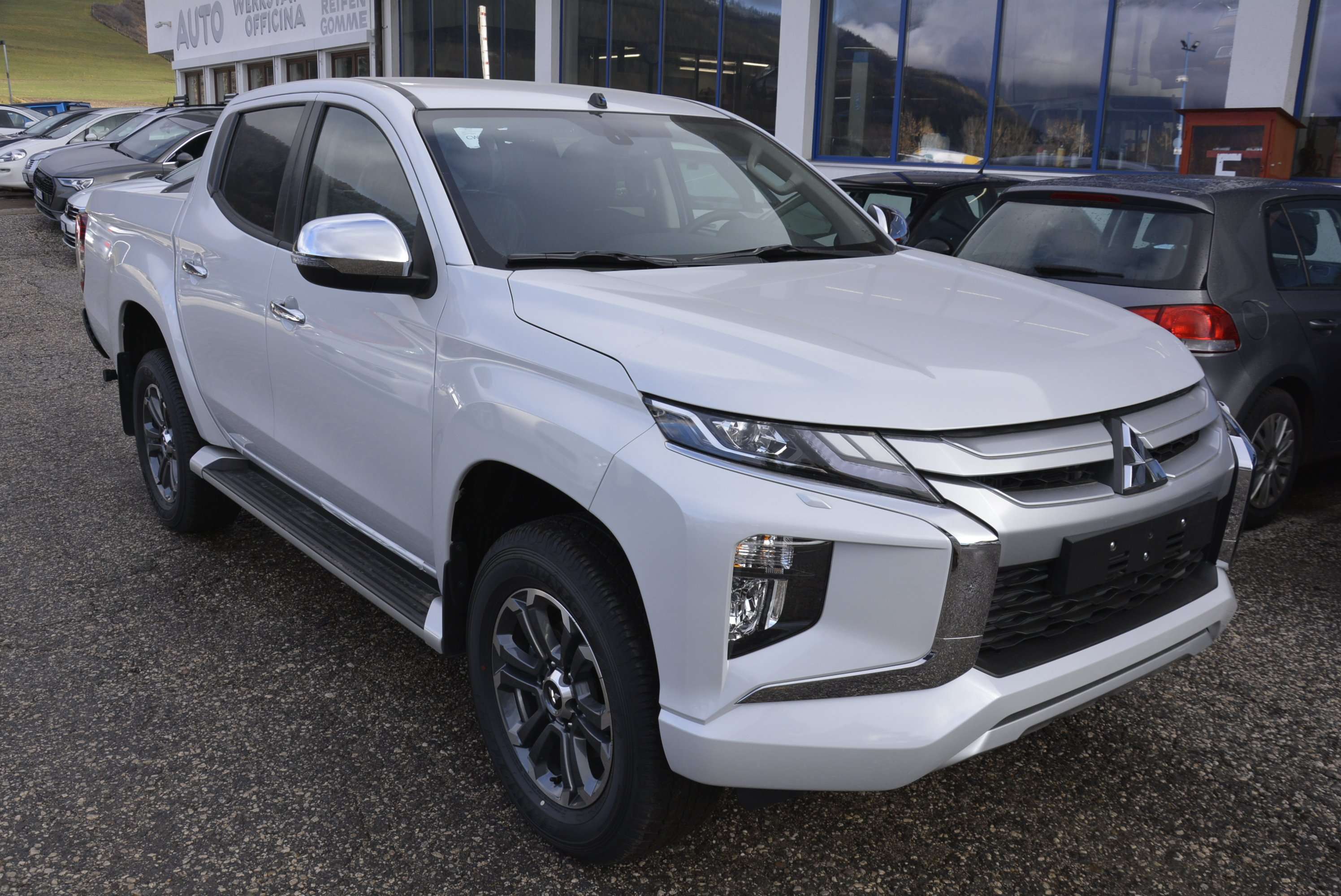 Mitsubishi L200Double Cap 2.2 DI-D Intense 4wd 150cv auto