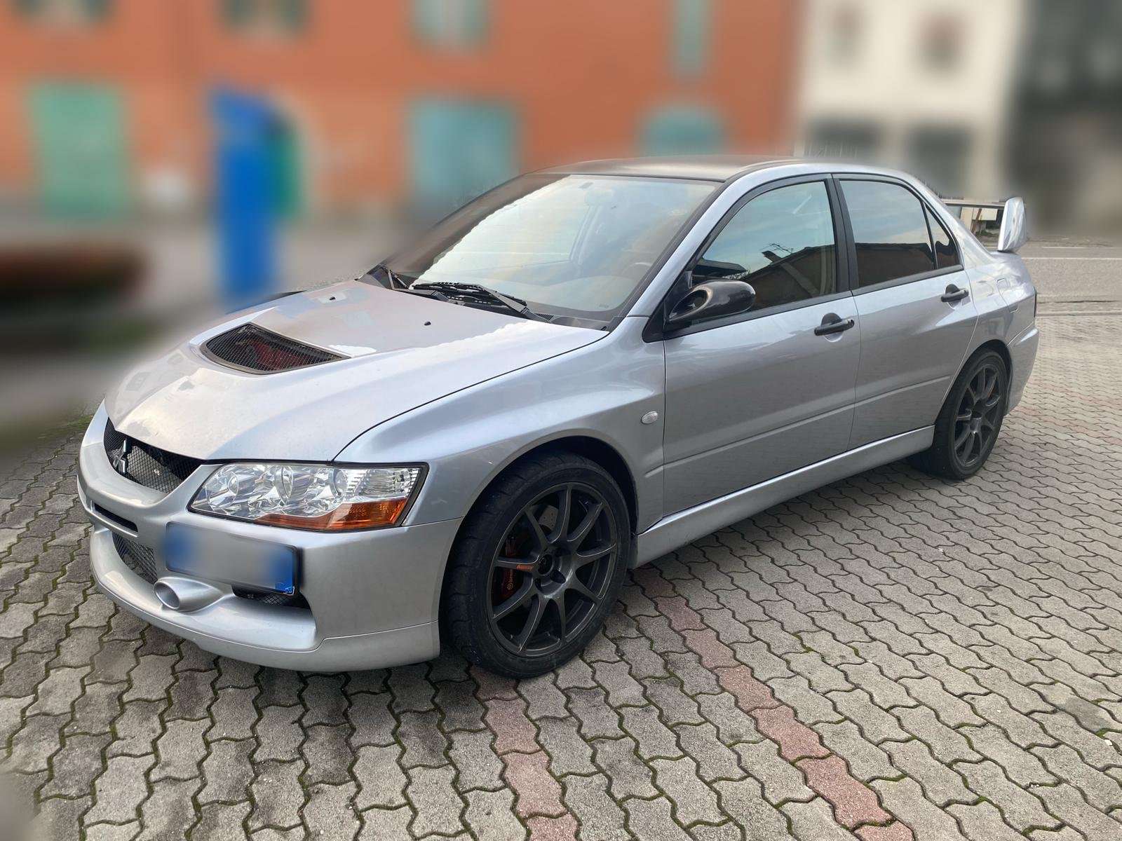 Mitsubishi LancerEvolution VIII 2.0 16v RS