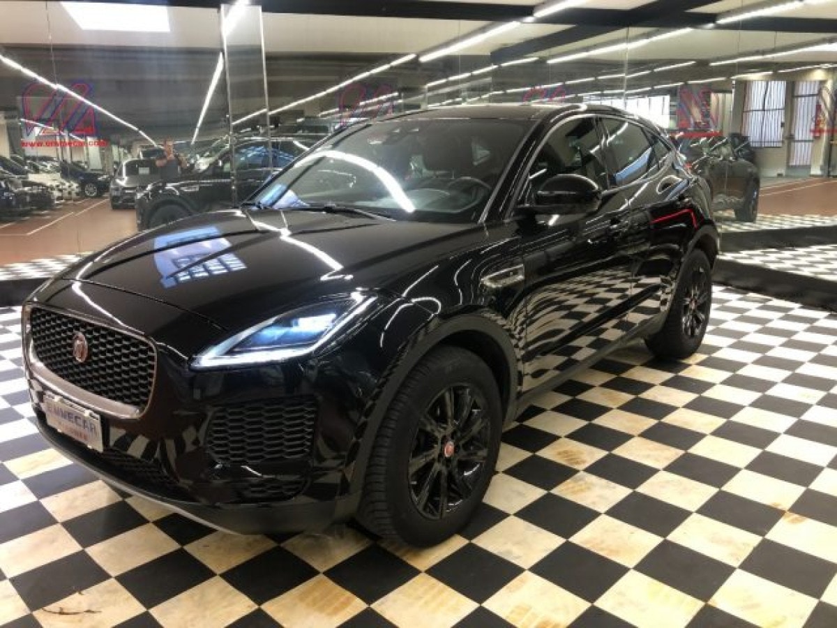 JAGUAR E-Pace (X540) E-Pace 2.0 AWD aut. S