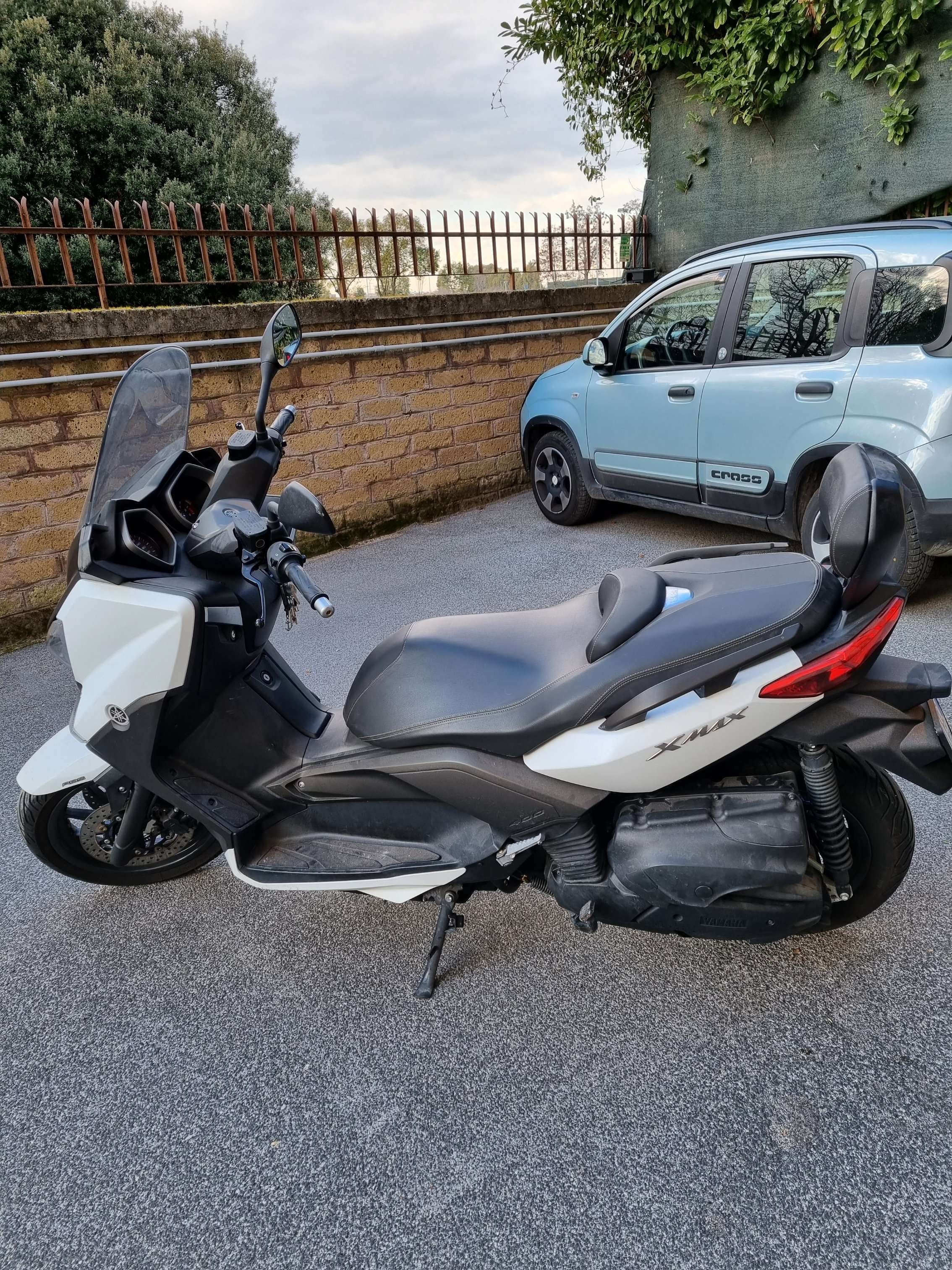 Yamaha X-Max 400ABS   (YP400)