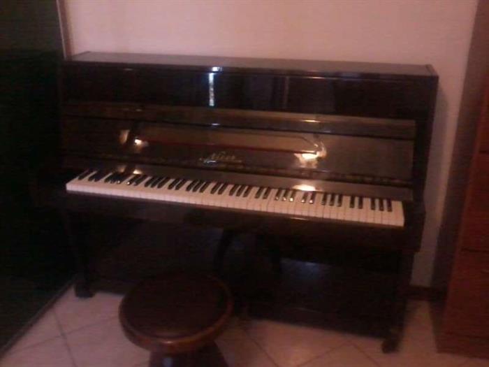 PIANOFORTE VERTICALE