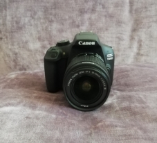 Fotocamera Canon EOS 1300D WI-FI 