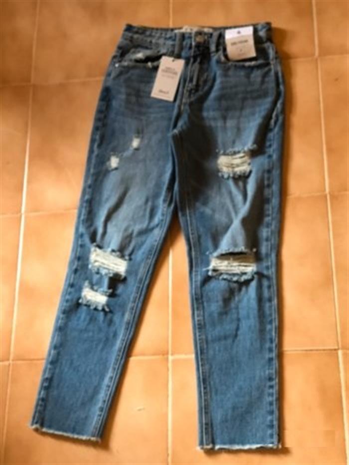 JEANS RAGAZZA MODELLO LACERATO NUOVI