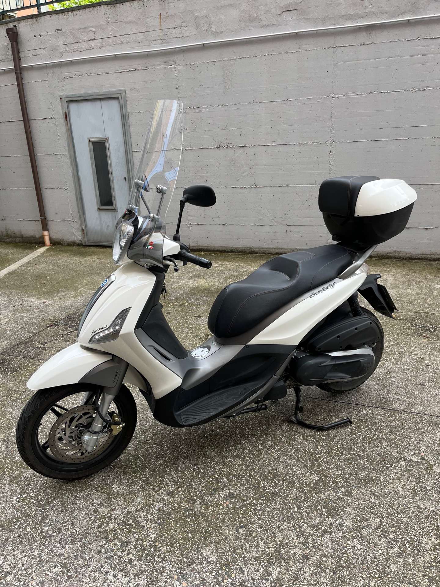 Piaggio Beverly 350Sport Touring ABS