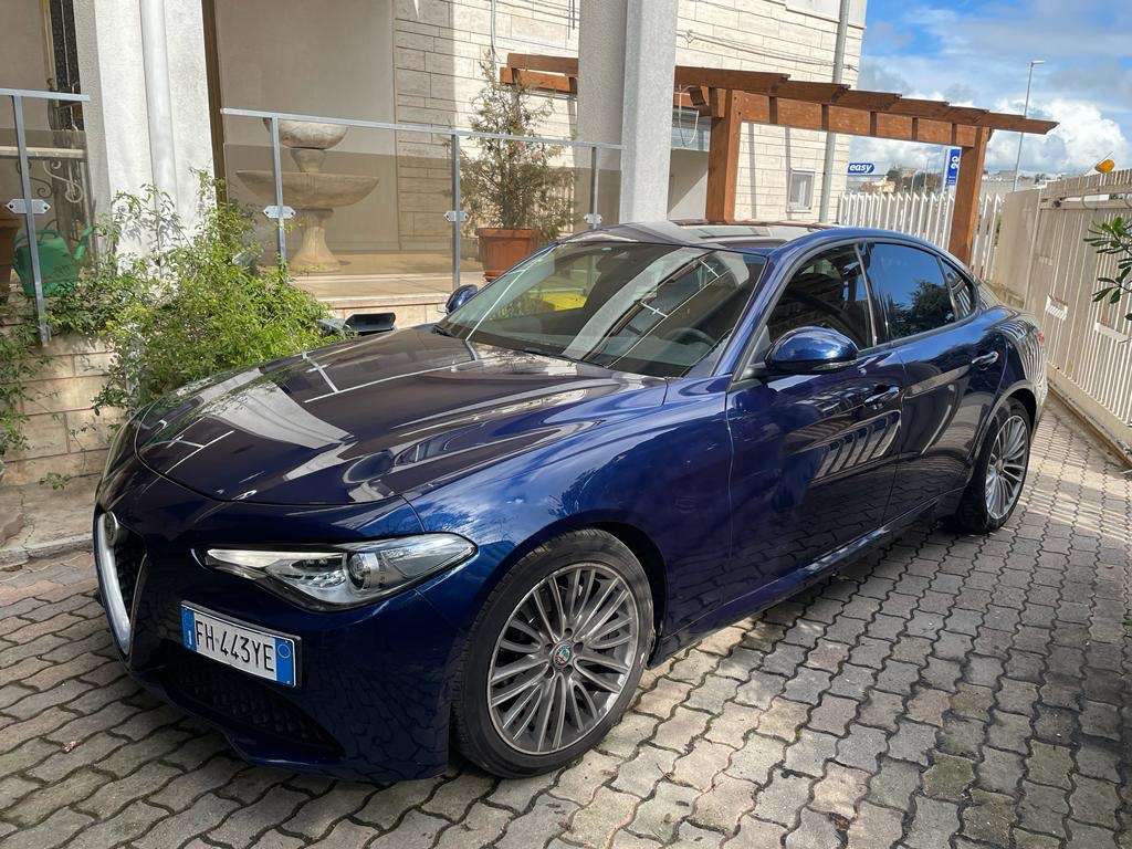 Alfa Romeo GiuliaGiulia 2.2 t Super 180cv