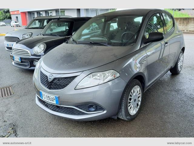 Lancia ypsilon 1.2 69 cv 5p.