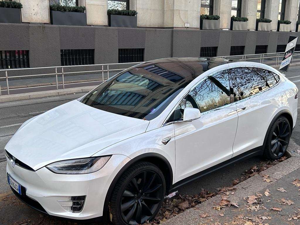 Tesla Model XModel X 100D Long Range