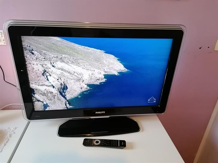 TV PHLIPS 32" E LAVASTOVIGLIE INDESIT