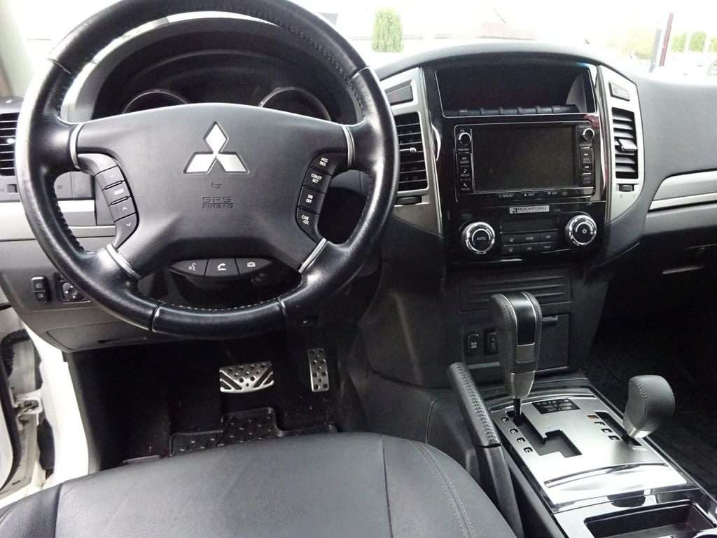 Mitsubishi Pajero3.2 DI-D 16V aut. 5p.