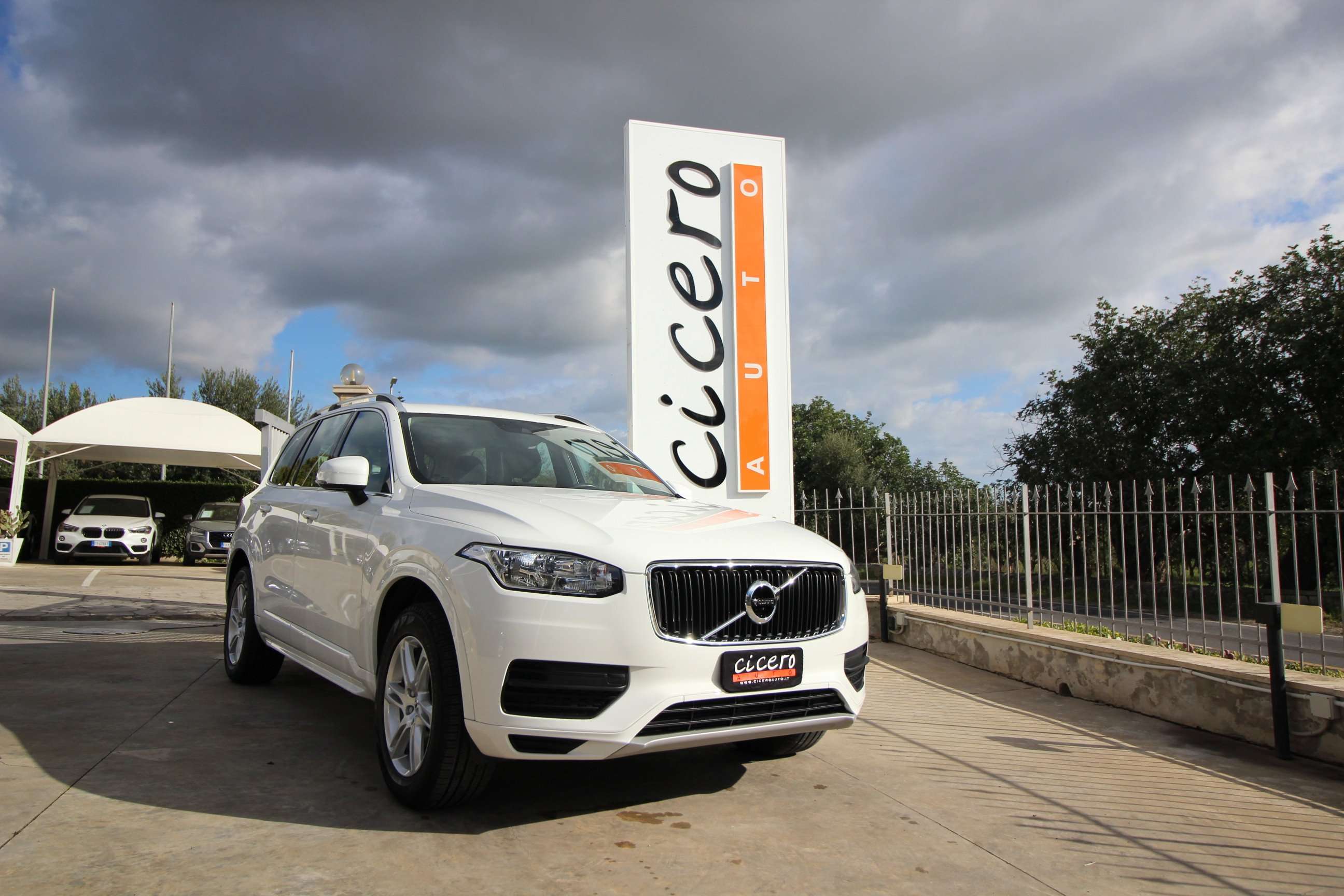 Volvo XC902.0 d4 190cv Business Plus 7 posti geartronic|2016