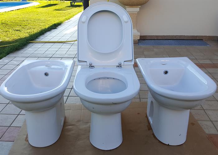 IDEAL STANDARD 1 WC E 2 BIDET