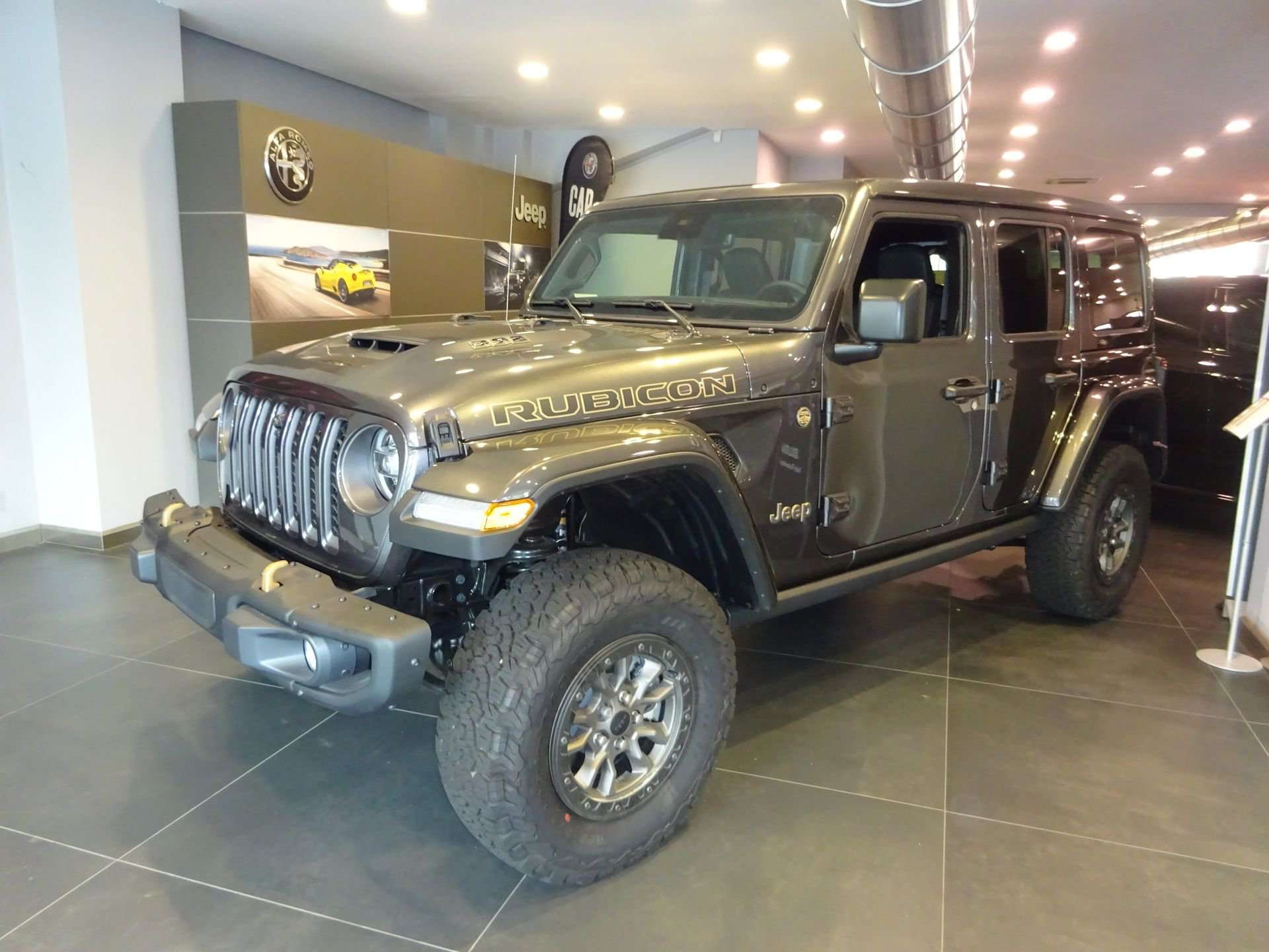 Jeep WranglerUNLIMITED RUBICON 392 6.4I V8   Power Soft Top