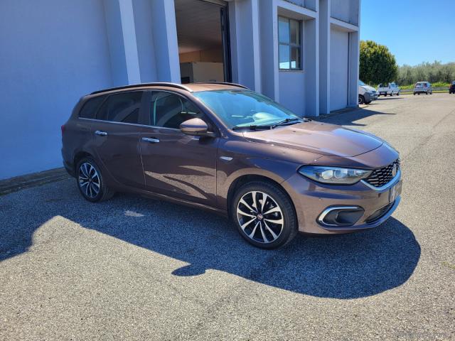 Fiat tipo 1.6 mjt s&s sw lounge