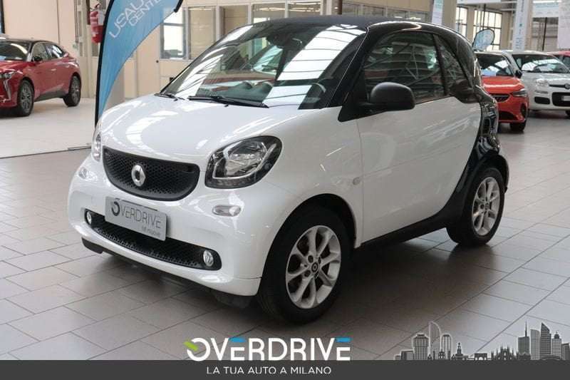 smart forTwoIII 2015 1.0 Youngster 71cv twinamic my18