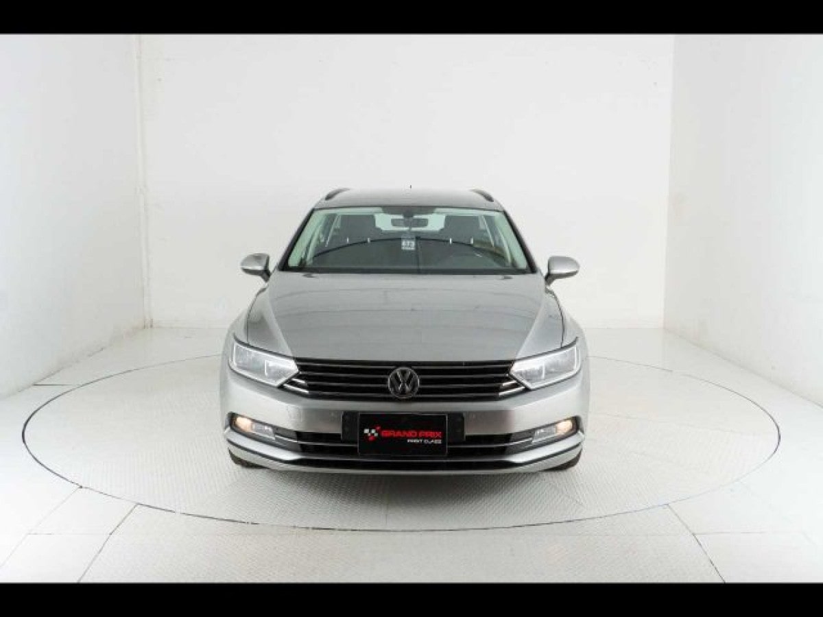 VOLKSWAGEN Passat 8ª serie Passat Variant 2.0 TDI Business BlueMotion Tech.