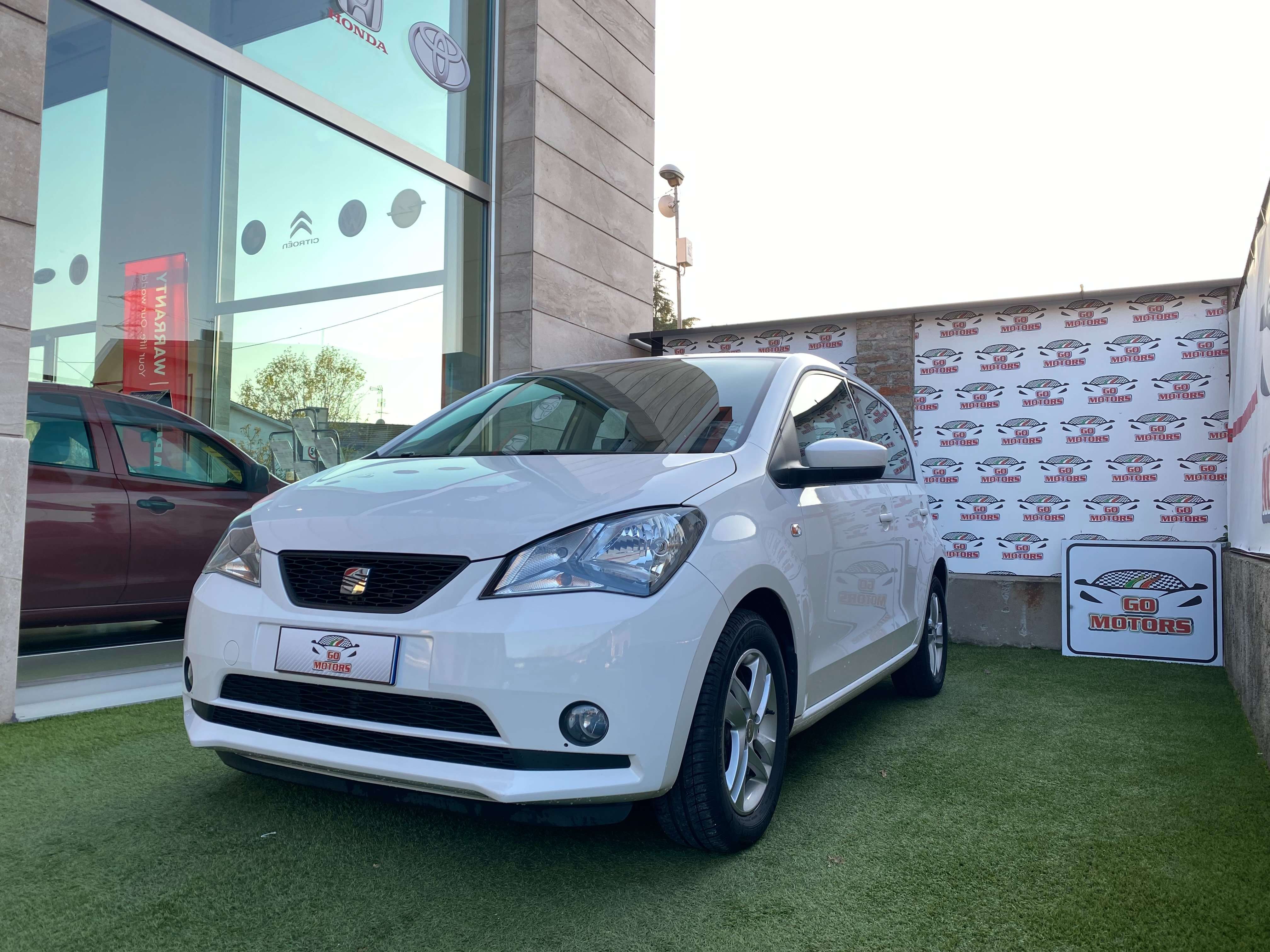 SEAT Mii5p 1.0 Style ADATTA A NEOPATENTATI